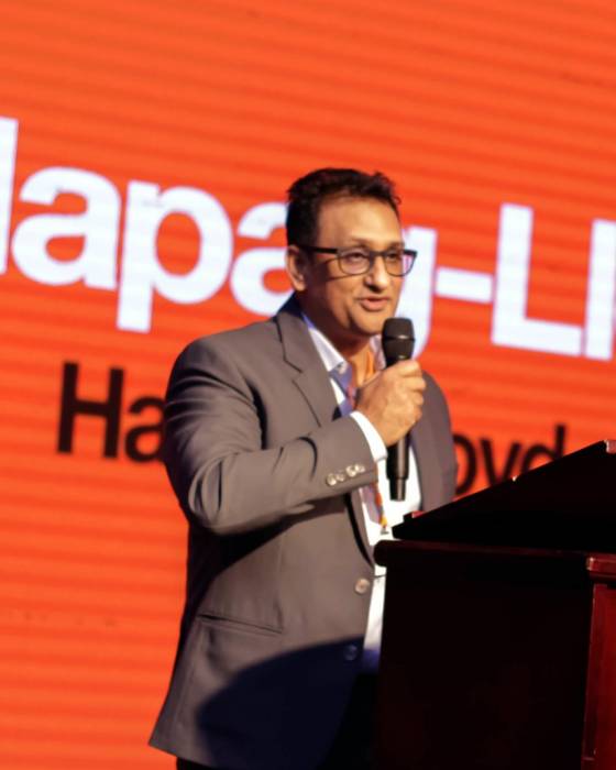 “If you want to go far, go together!” - Interview with Samad Osman ...