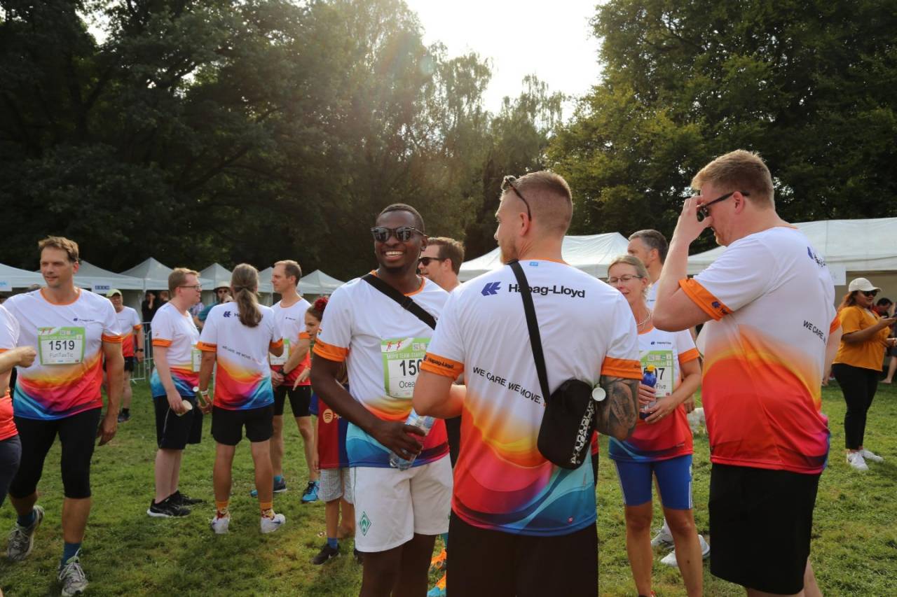 Running for a good cause: 45 Hapag-Lloyd teams participated in Hamburg ...