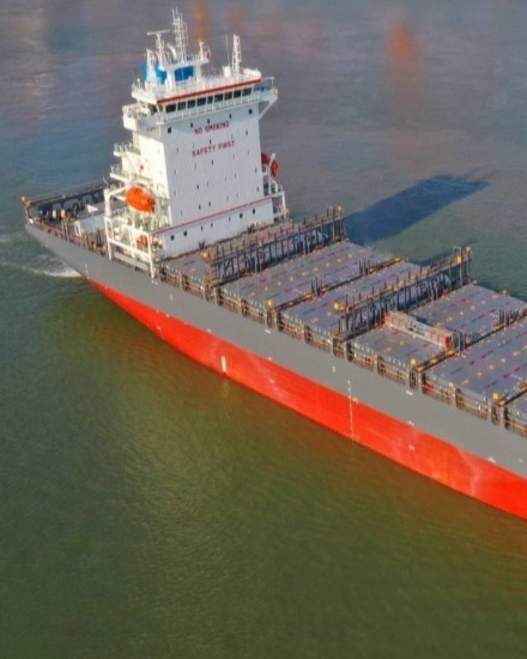 Hapag-Lloyd surpasses 300 ships in its fleet for the first time - Hapag ...